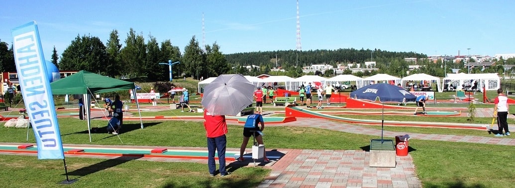 What Is MiniGolf 🏌️‍♂️ Game Rules And How To Play Miniature Golf!